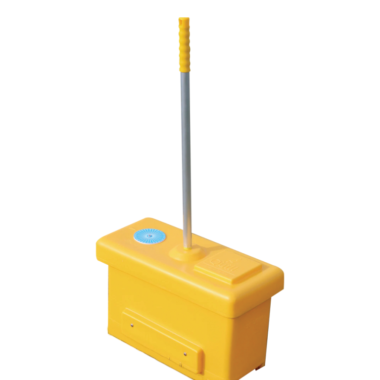 Foot Dip with Handles & Brushes | EG Agri